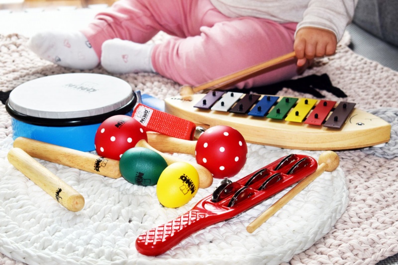 Musikalische Früherziehung - Musikinstrumente für Kinder - meinlshop ...